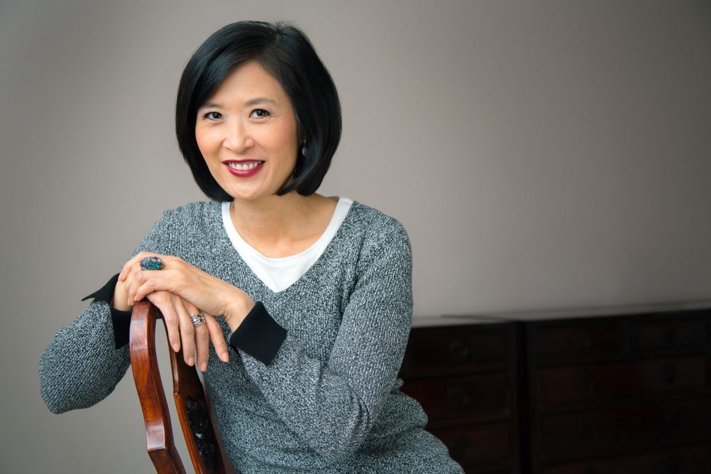 Book Dr. Chin – Dr. Elaine Chin